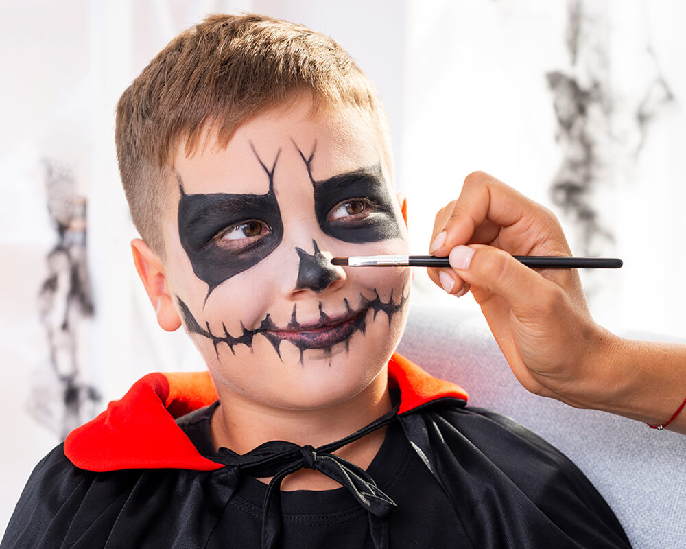 Fredia - Makeup Artist, Model & Beauty Template